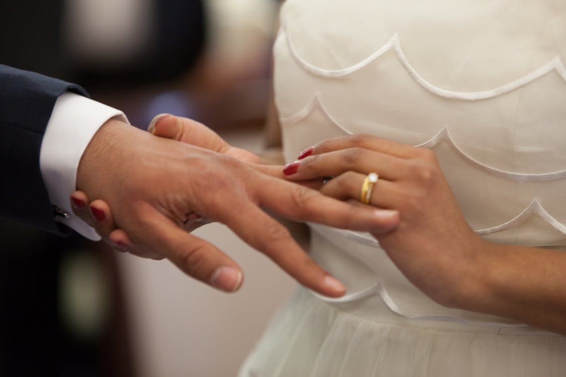 How To Split Finances When Married By Edward Schinik Medium how-to-split-finances-when-married-by-edward-schinik-medium