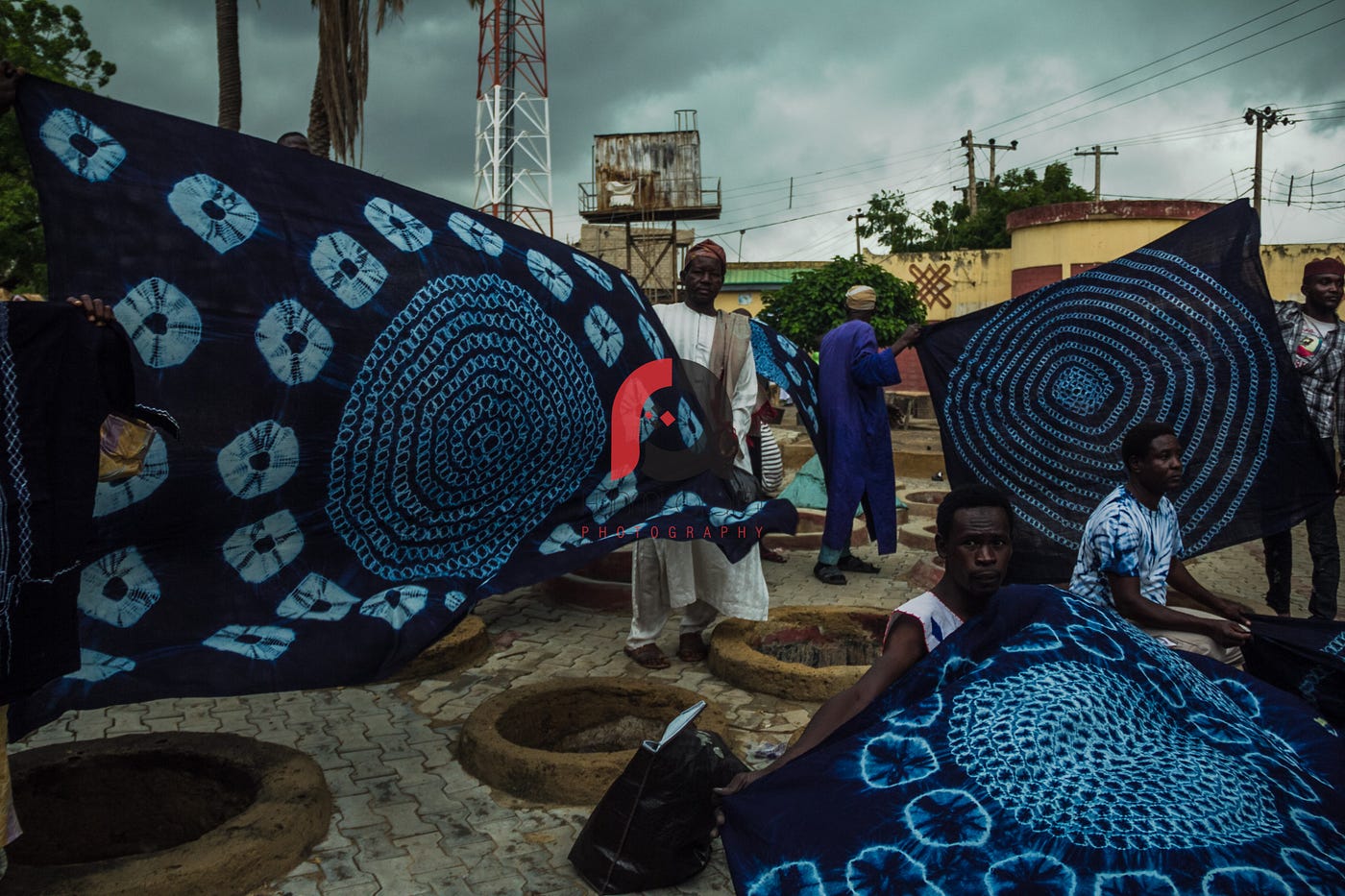 Kofar Mata Dyeing Pits — The tie and dye process of the old north | by ...