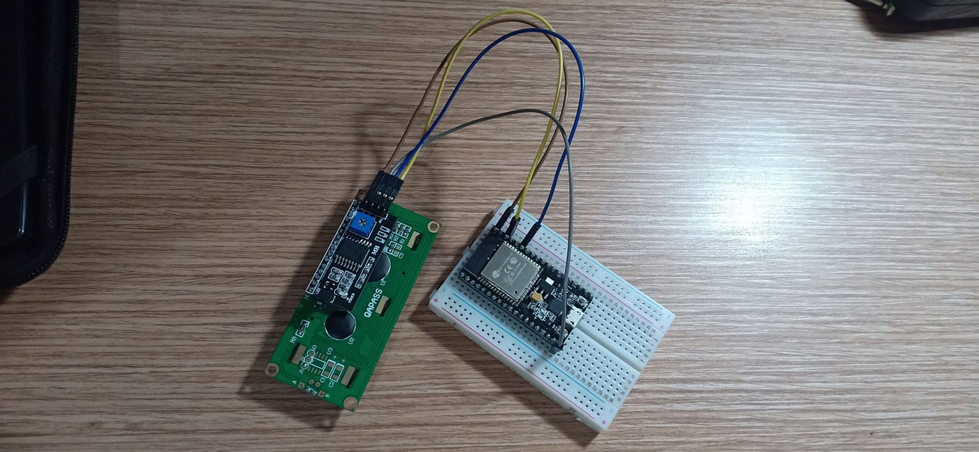 ESP32 : DHT11 using LCD Display with Arduino IDE | by Widad Istiqomah | Medium