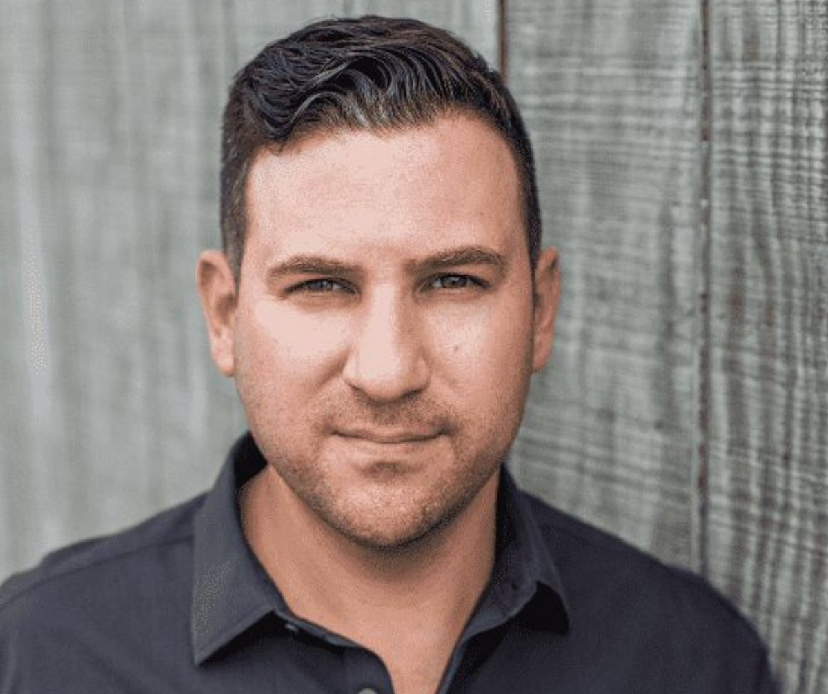 Becoming Famous with A Podcast: How to Become A Household Name With ...
