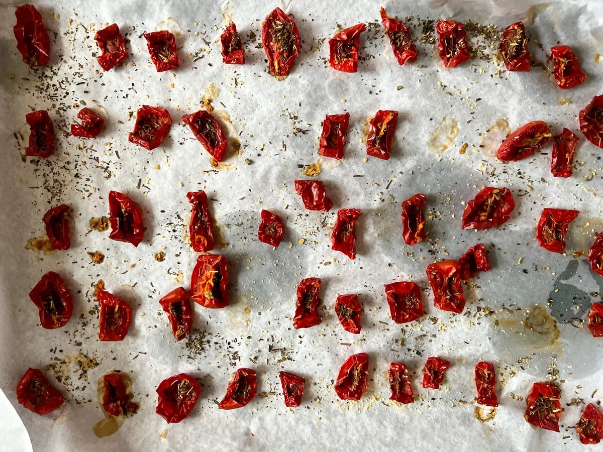 I buy a lot of tomatoes on purpose: I show you how to make dried ...