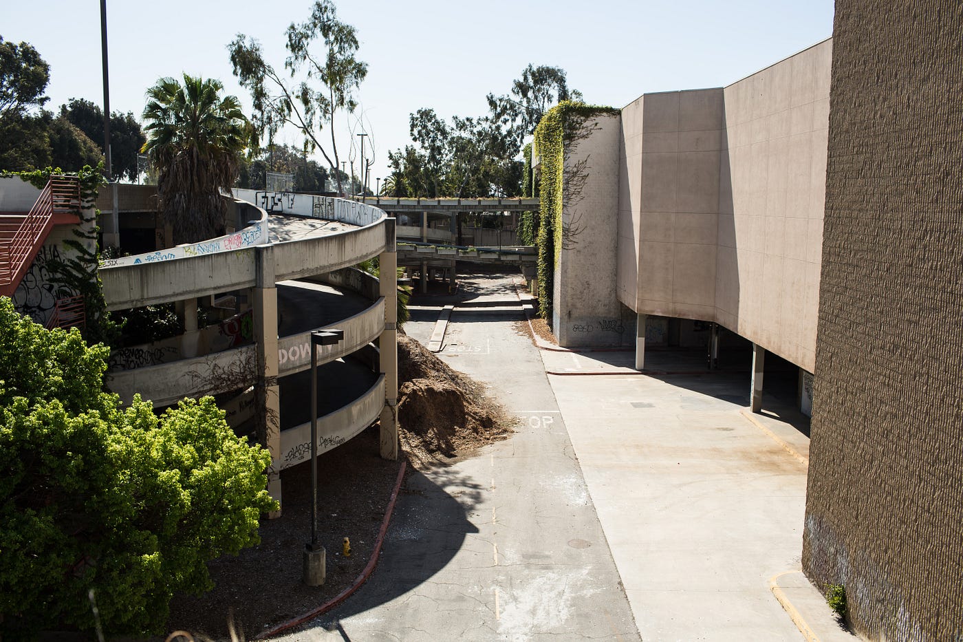 Hawthorne Plaza: Popularity of Urban Decay | by K O | Medium