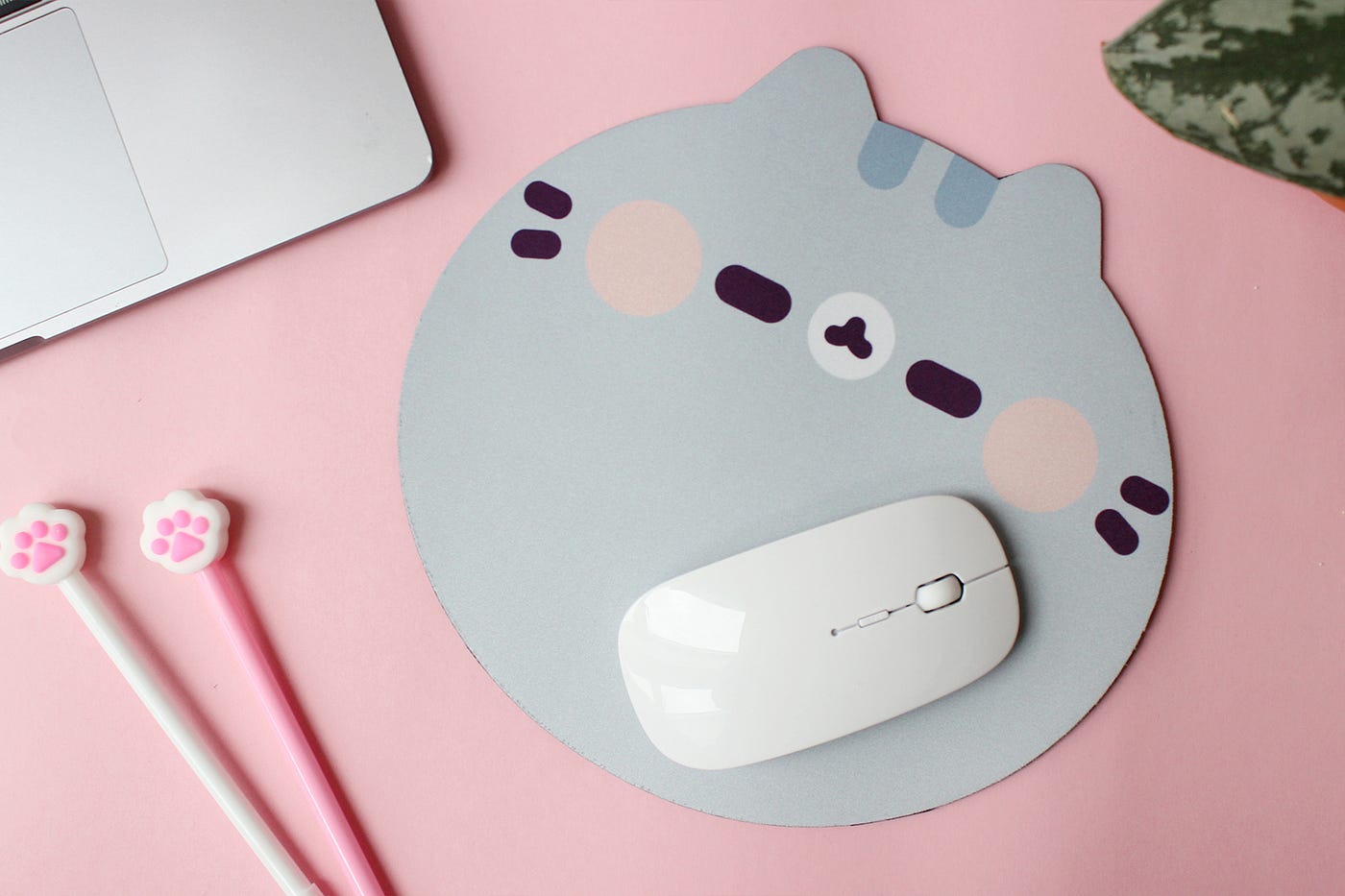 How Viviane Valenta creates unique illustrations, and art products ...