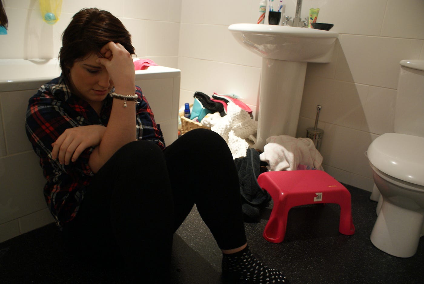 Proper Office Bathroom Etiquette | by Elise Alpha | Medium