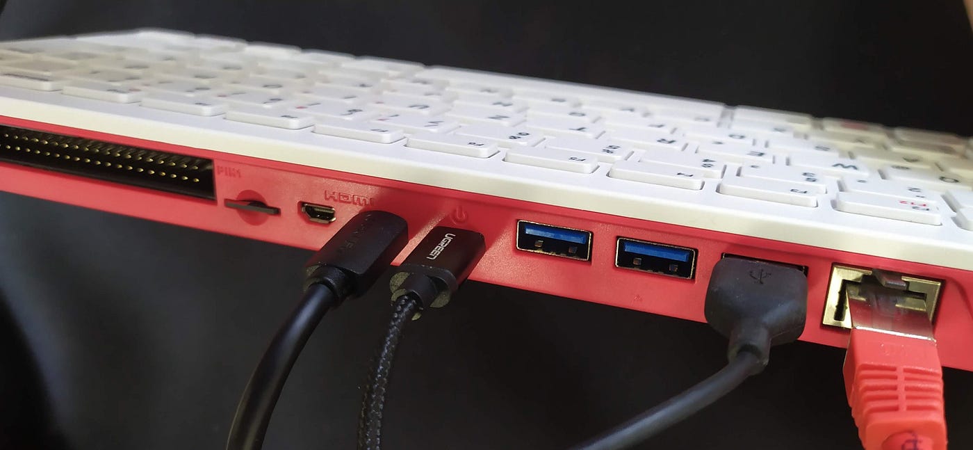 The New Raspberry Pi 400 Beats Its Predecessor in Energetic Efficiency ...