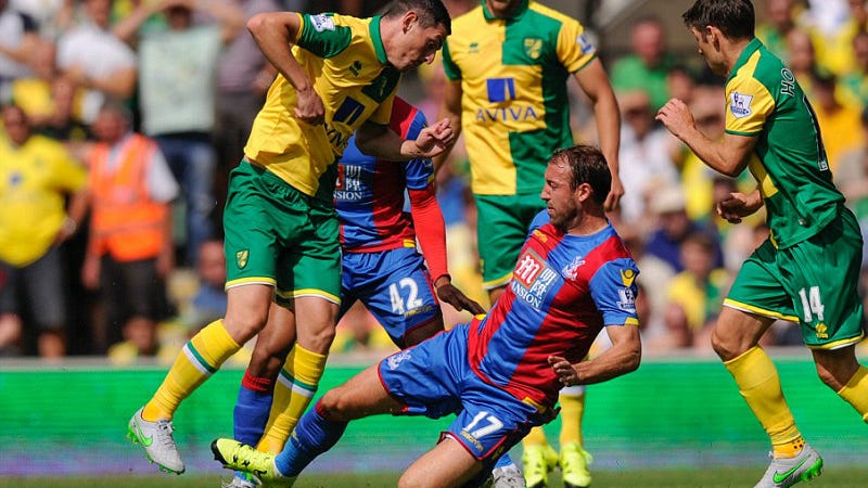 EPL 2015: Day 1 games in pictures | by Doyin Adeoye | Medium