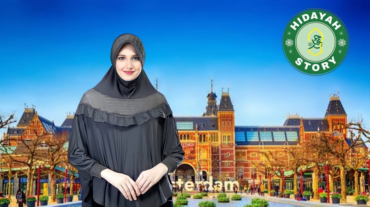 Beautiful girl Lidya from the Netherlands gets guidance when she hears ...