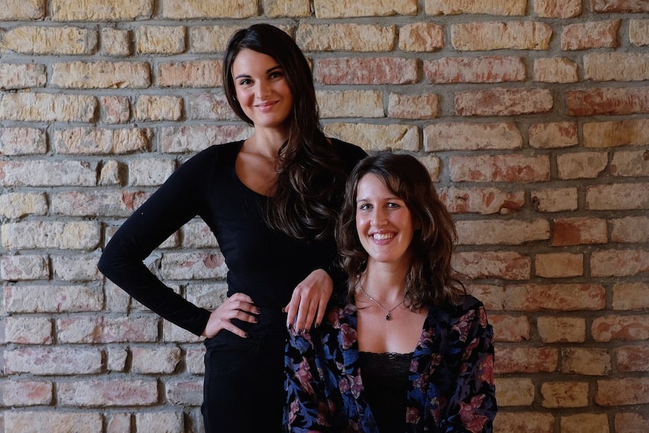 [Coworker] Femna, a coworking story | by Pauline Roussel | Coworkies ...
