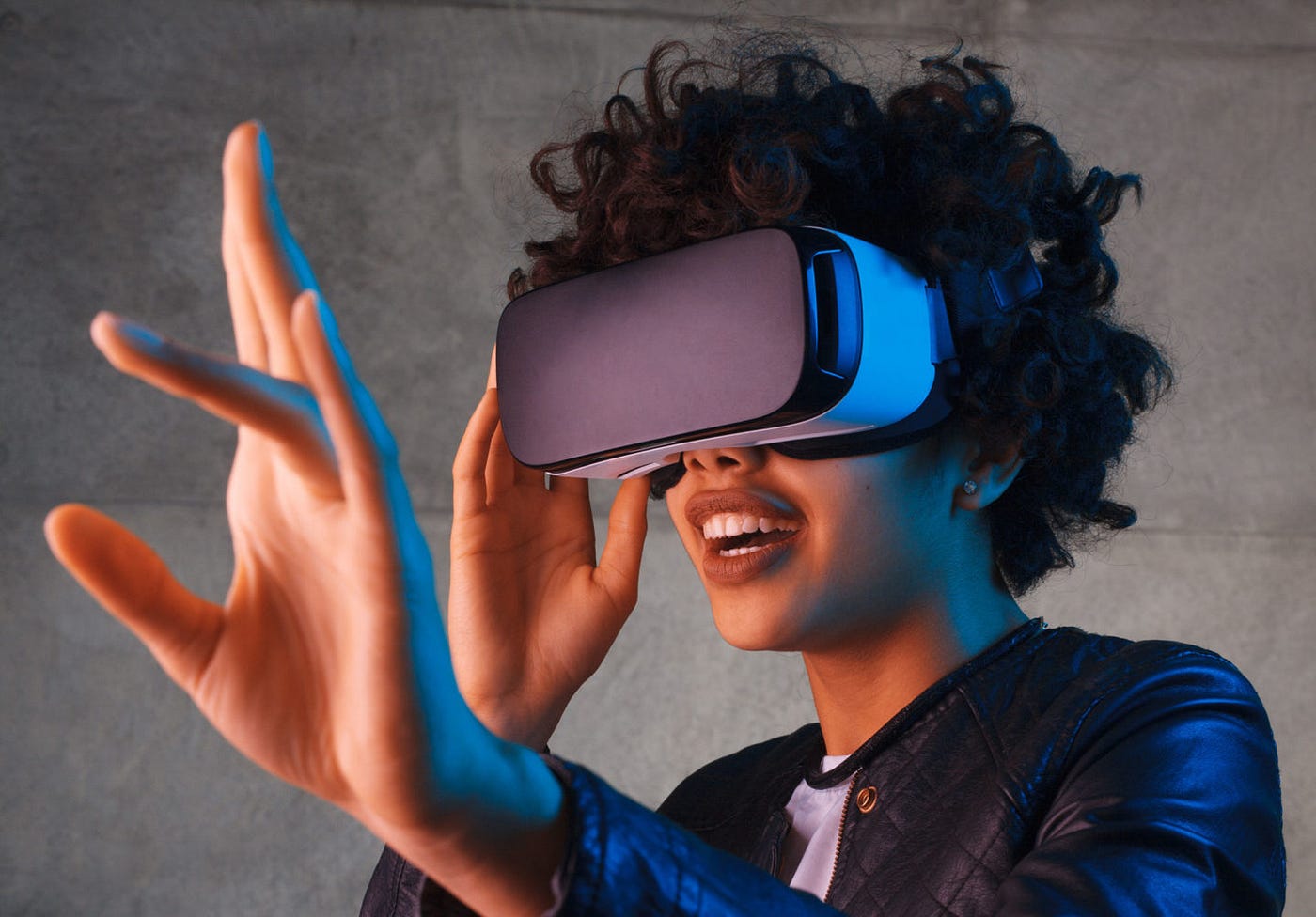 Ethical Challenges of AR / VR. Augmented and Virtual reality present ...