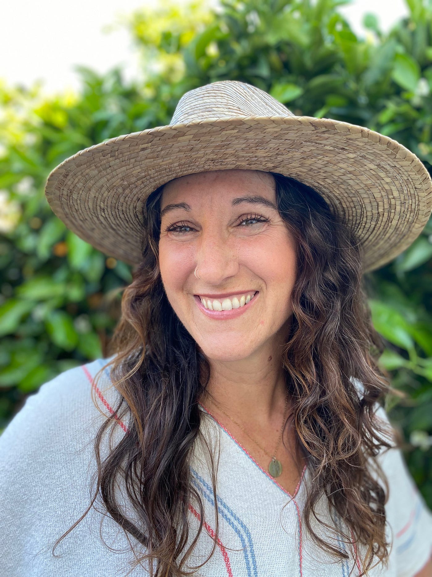 Angelia Daugirda Of Organic Plant Magic: 5 Things You Need To Know To ...