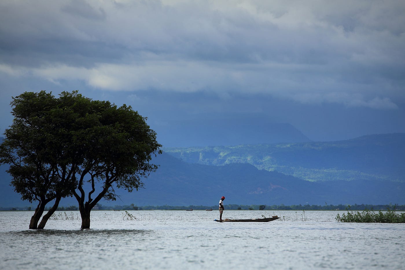 Tanguar Haor : My Love, Her Way. I was getting lost inside her eyes ...
