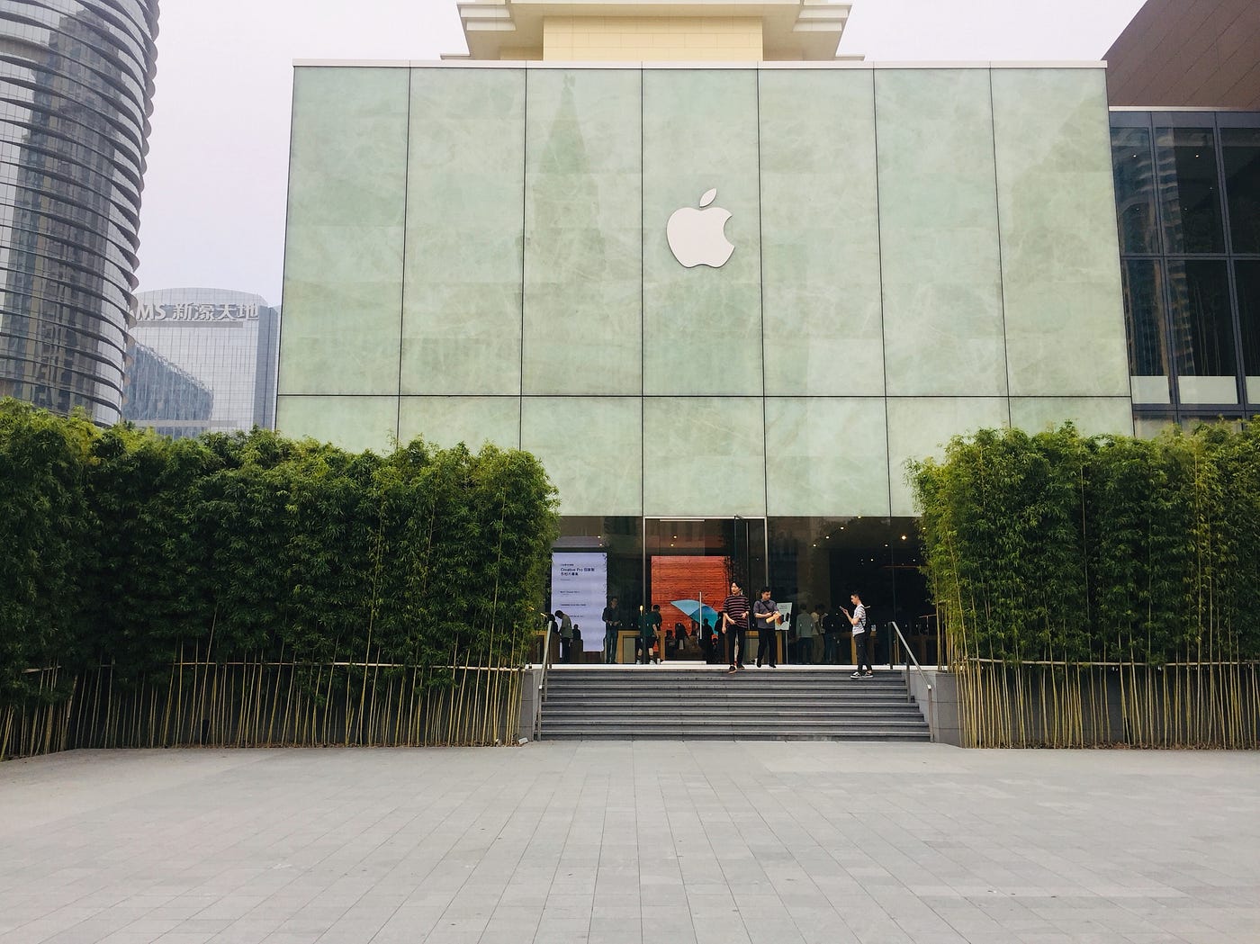Apple Store Macau — A Sight To Behold! | by Rakesh Ghatvisave | Hong ...