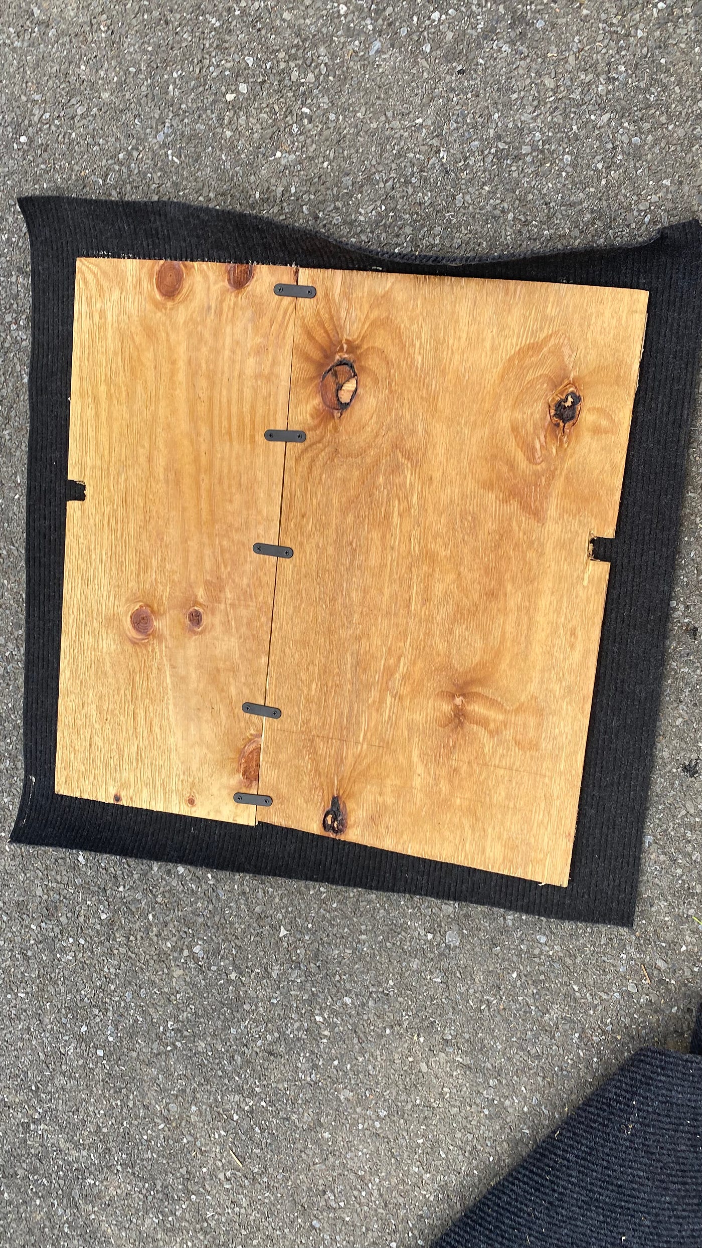 I made a Solar Powered Bass/Jon Boat for under a thousand bucks, heres ...