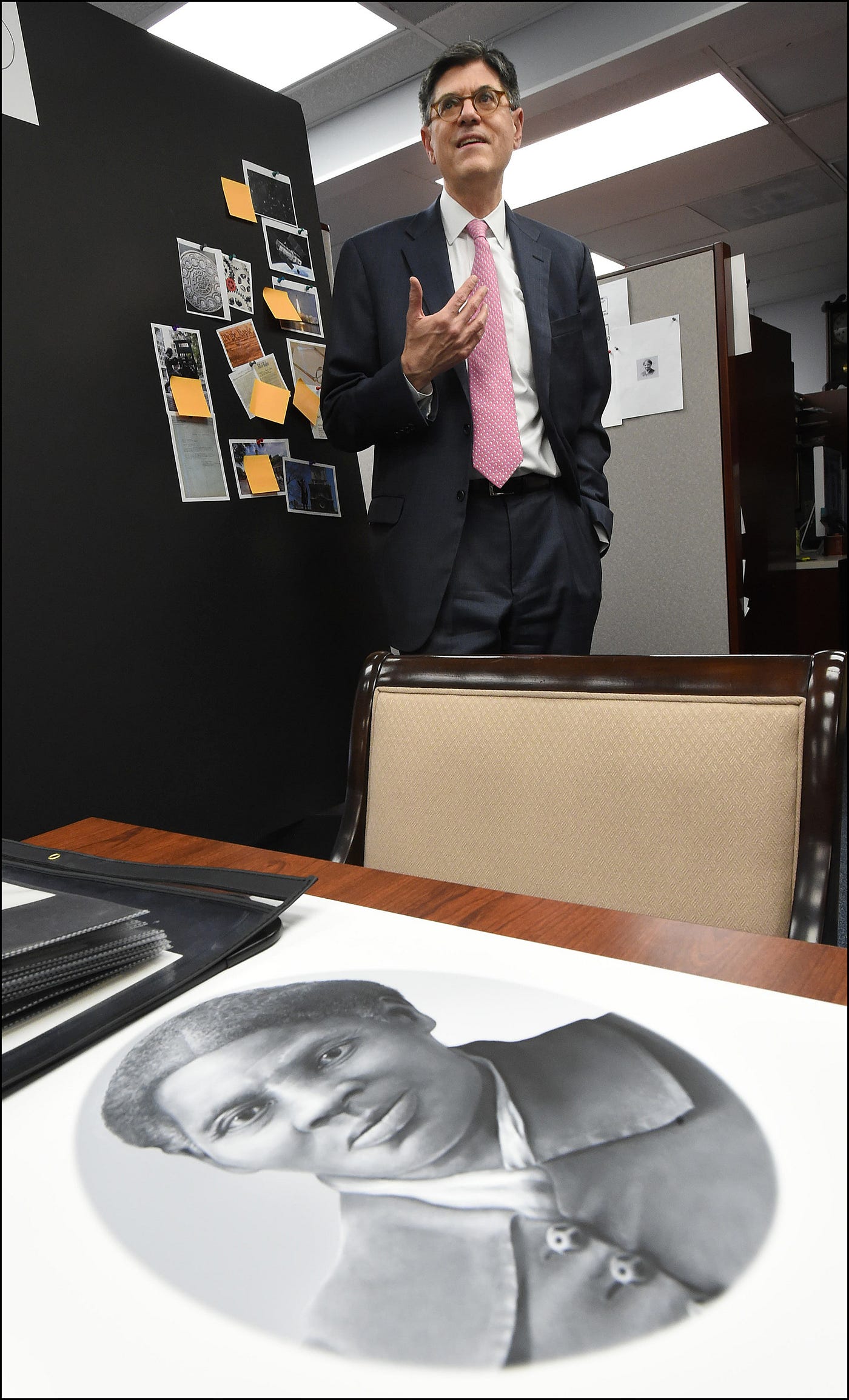 In Photos: Secretary Lew visits the Bureau of Engraving & Printing | by ...