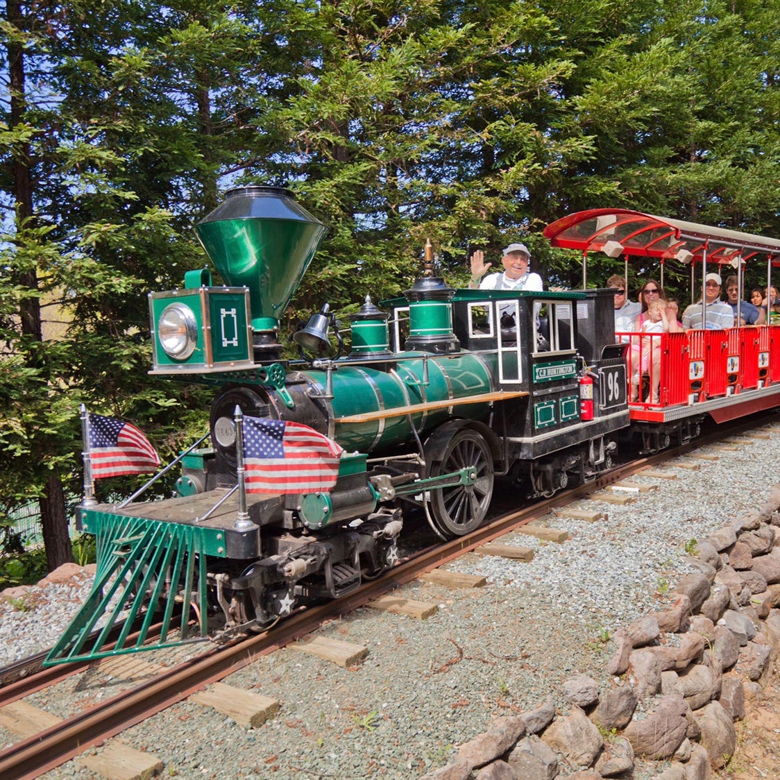 Chasing Railroads: List of 24 family-friendly train rides in Northern ...