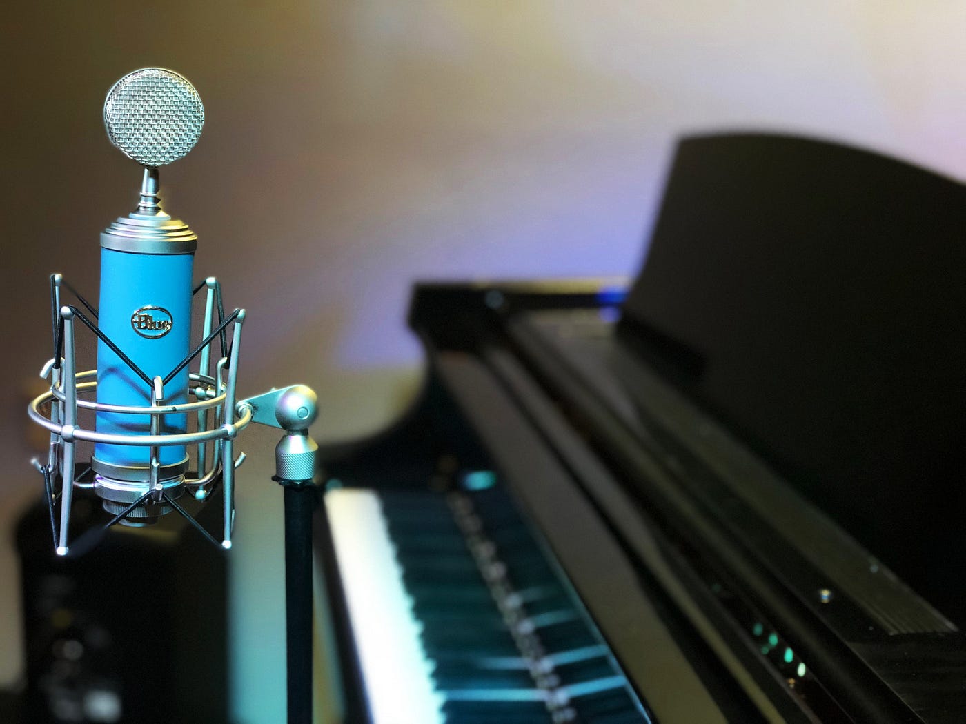 Microphone Breakdown: Know When to Use Different Types of Mics | by ... Microphone Breakdown: Know When to Use Different Types of Mics | by ...