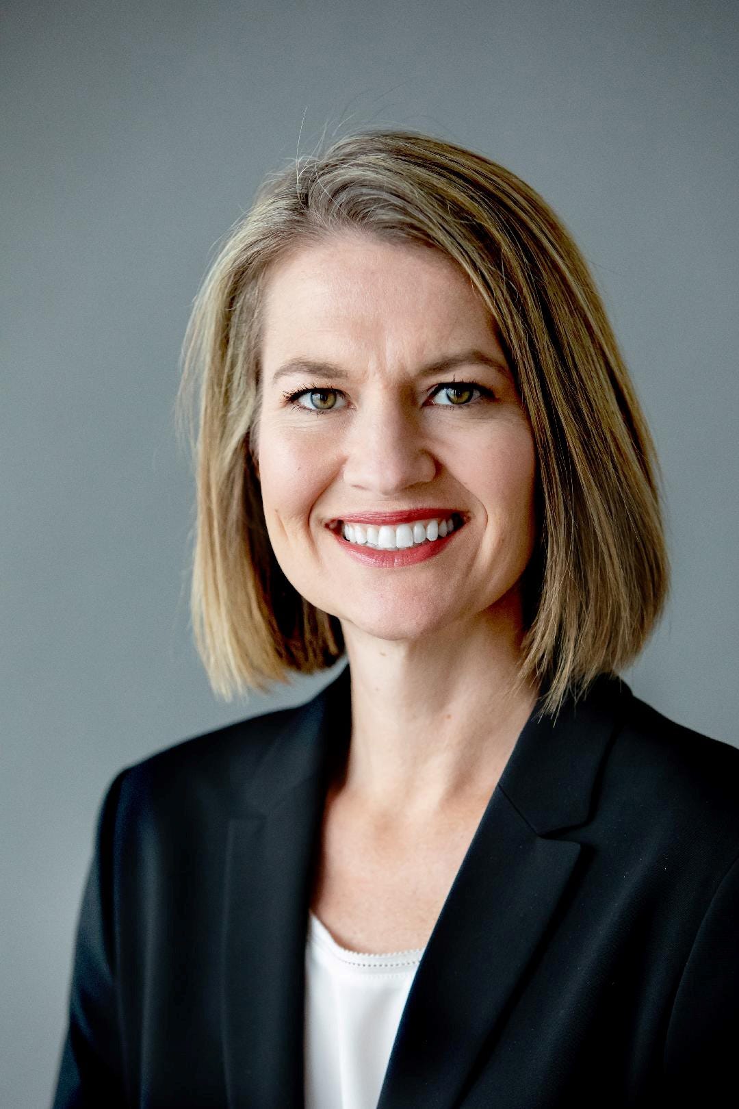 Bank of America’s Ashley Ross On The 5 Ways To Create a Wow! Customer ...