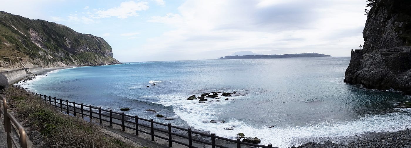 Nii-jima: the paradisiac Tokyo island | by Gianluca Rocchi | Tokyo ...