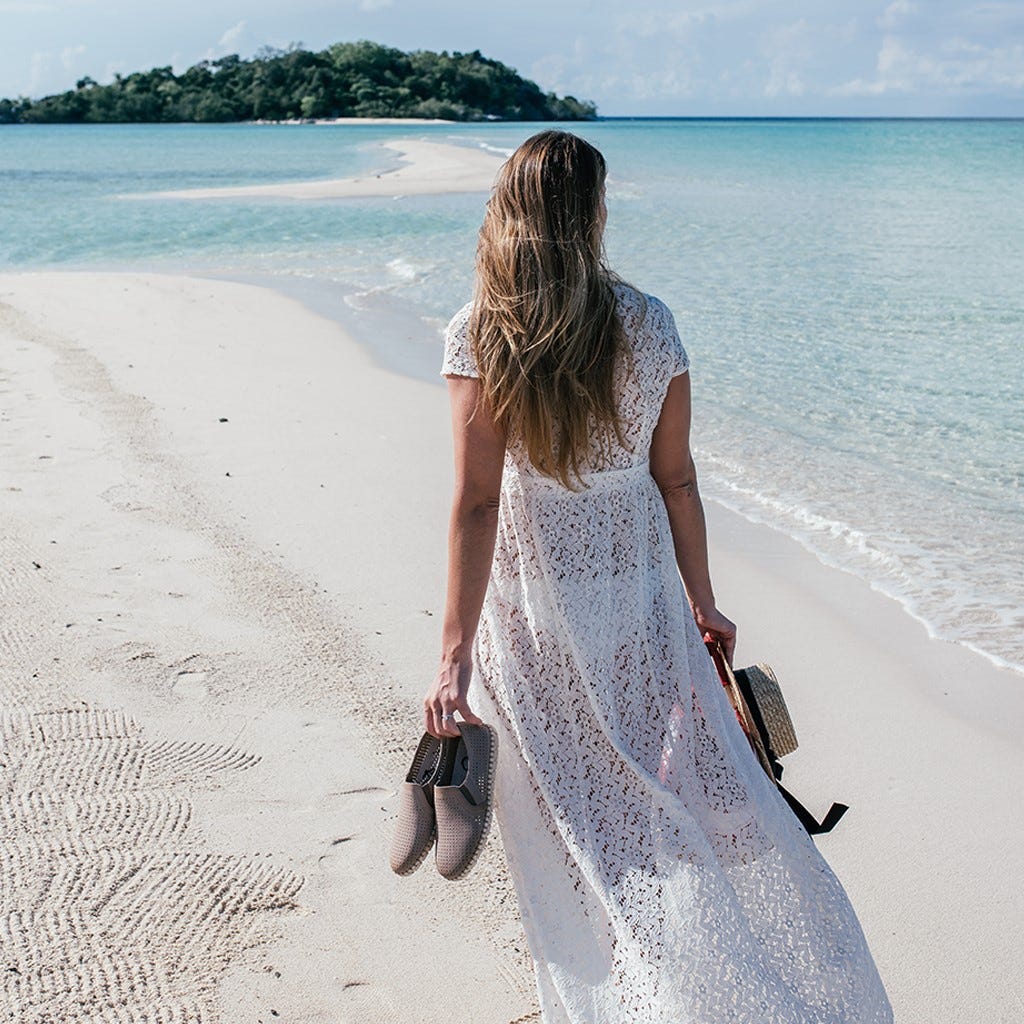 Stylish Outfits to Wear for Your Next Beach Party | by Liz Harris | Medium