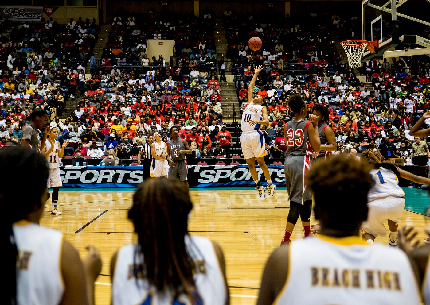Outtakes: Georgia Basketball Finals for the NYT | by Grant Blankenship ...