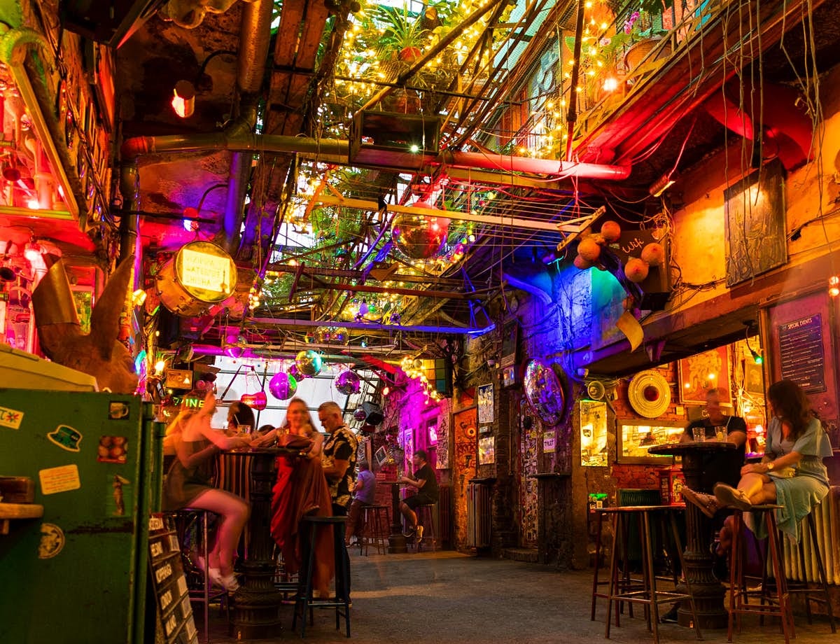 8 Best Nightlife Cities Around The World | by Sebastian Ostrowski | Medium