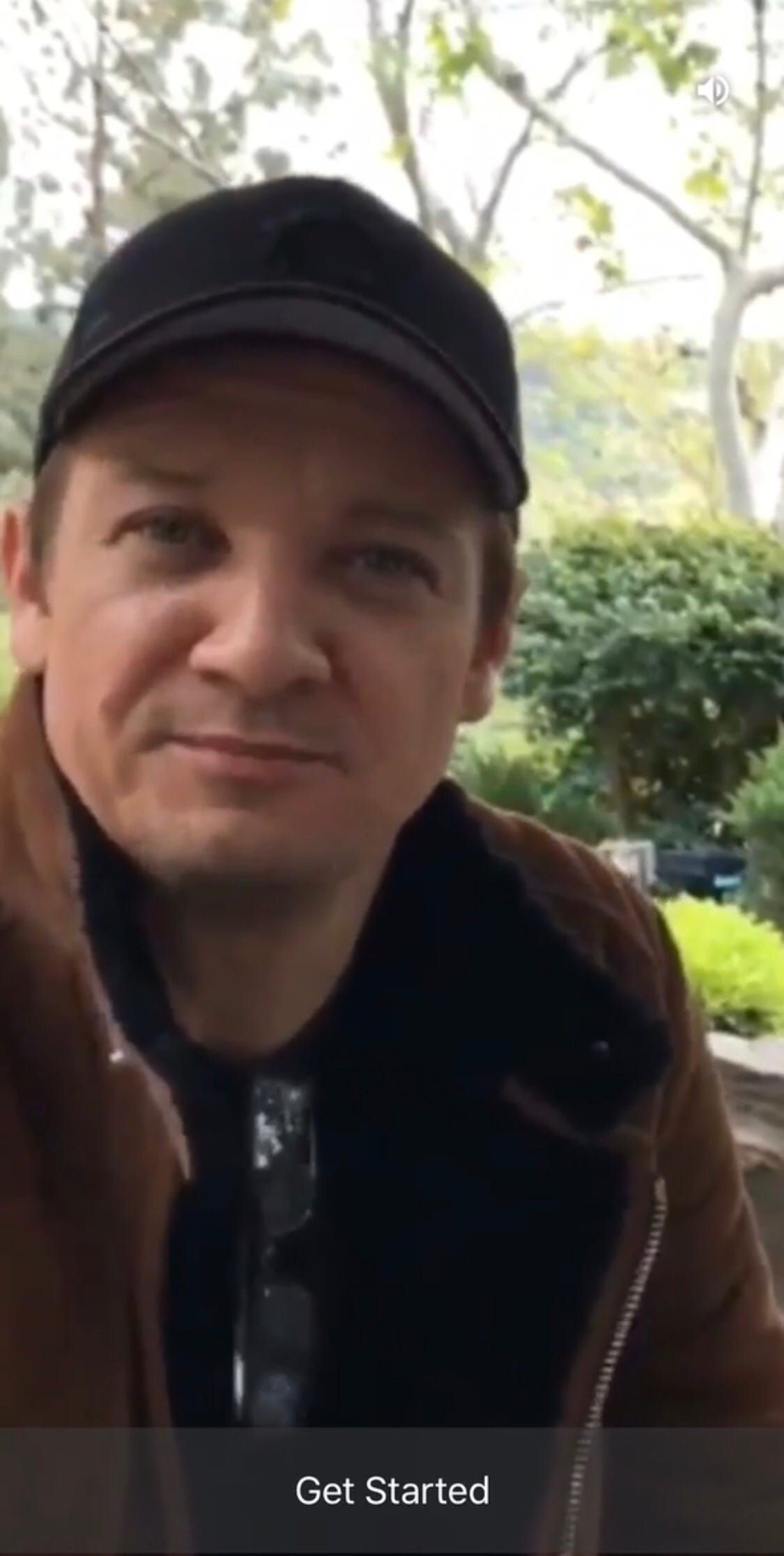 The Official Jeremy Renner App is Officially a Disaster | by Noah ...