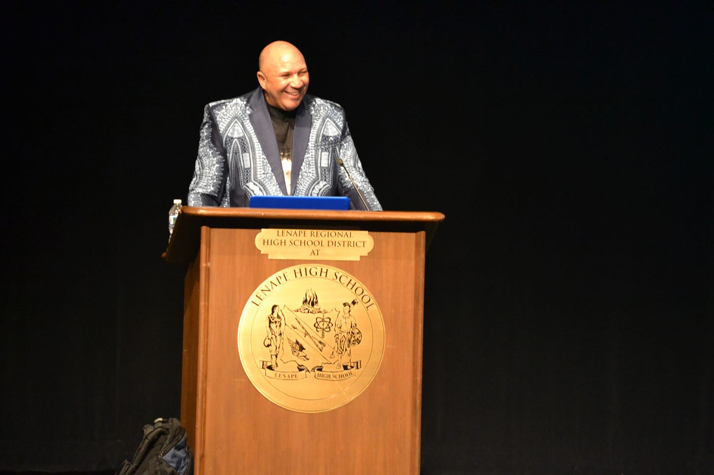 Former bodyguard to Nelson Mandela speaks to students about apartheid ...