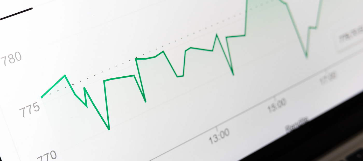Figures Plots And Subplots A Simple Cheatsheet For Plotting Graphs And Images In Python By