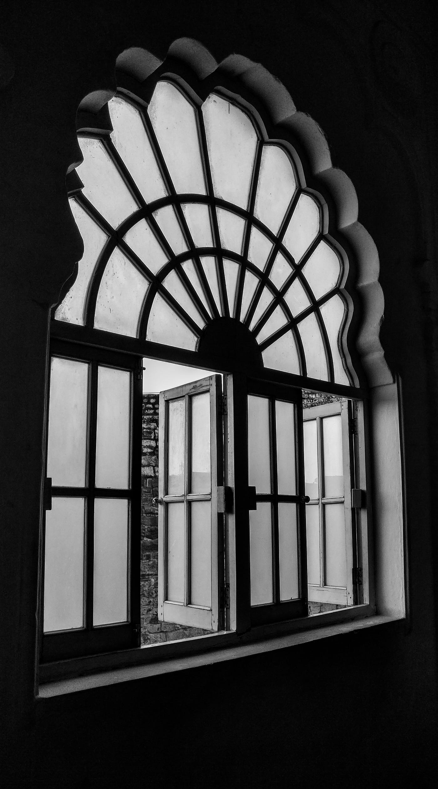 let-the-window-of-your-heart-open-the-shortform-medium
