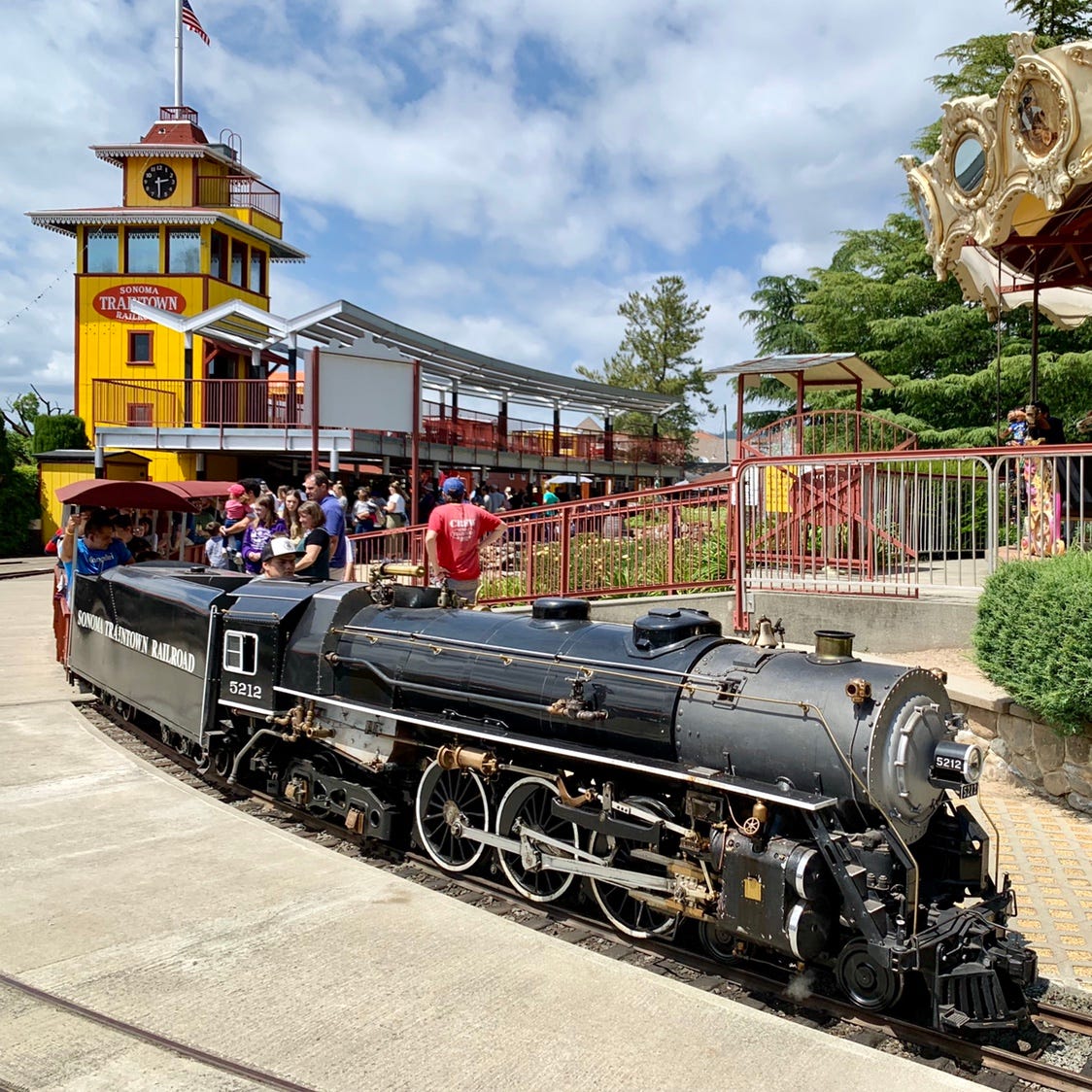 Sonoma TrainTown Railroad, California with kids | by Maja Raido | Medium