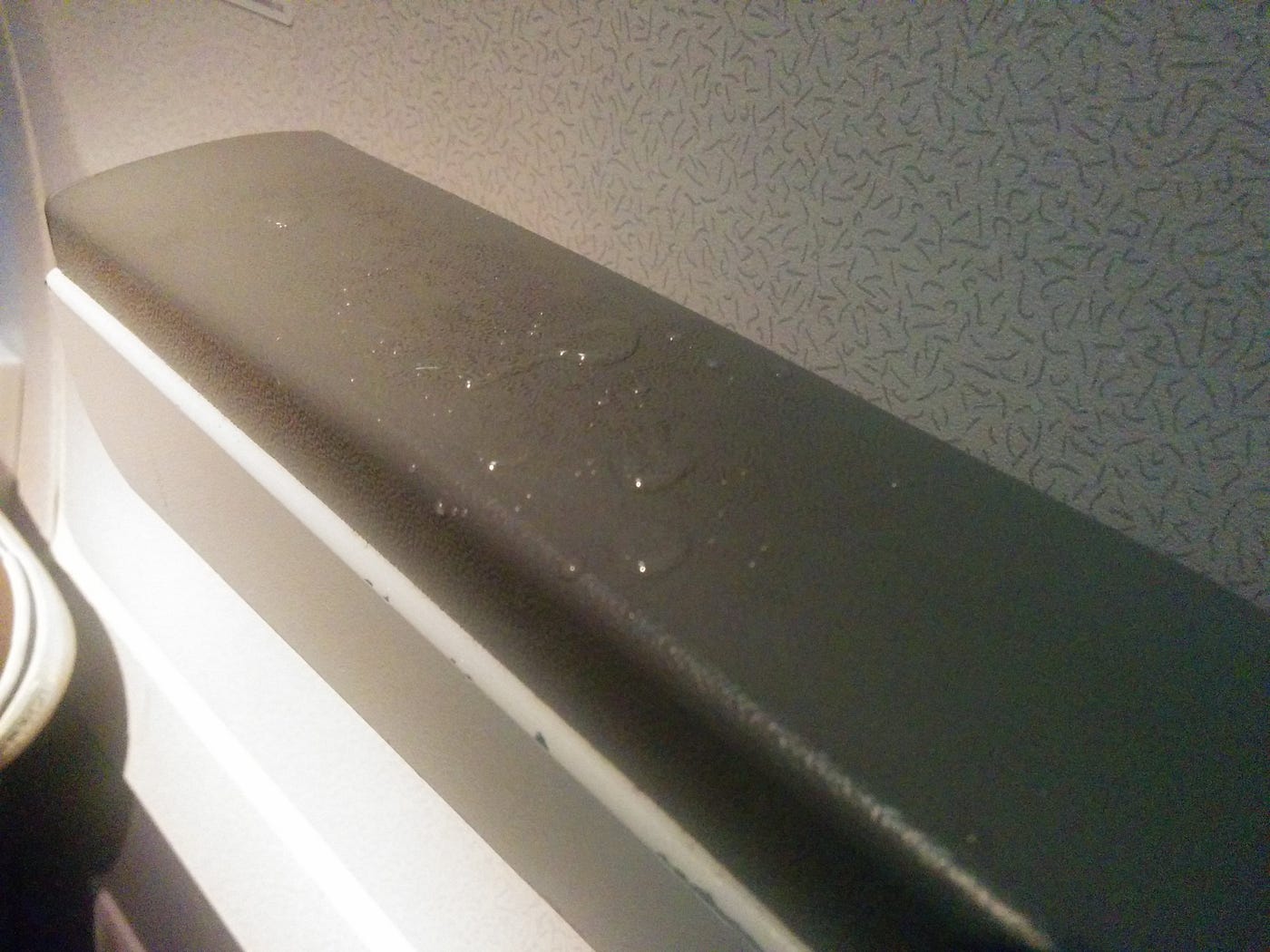 Exit Row 20, United Airlines 757–200 | by Brian | Medium