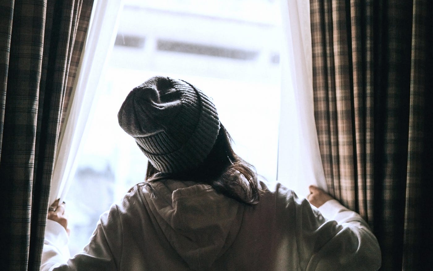Rise and shine: Your guide to sunlight and sleep | by Siestio | Medium