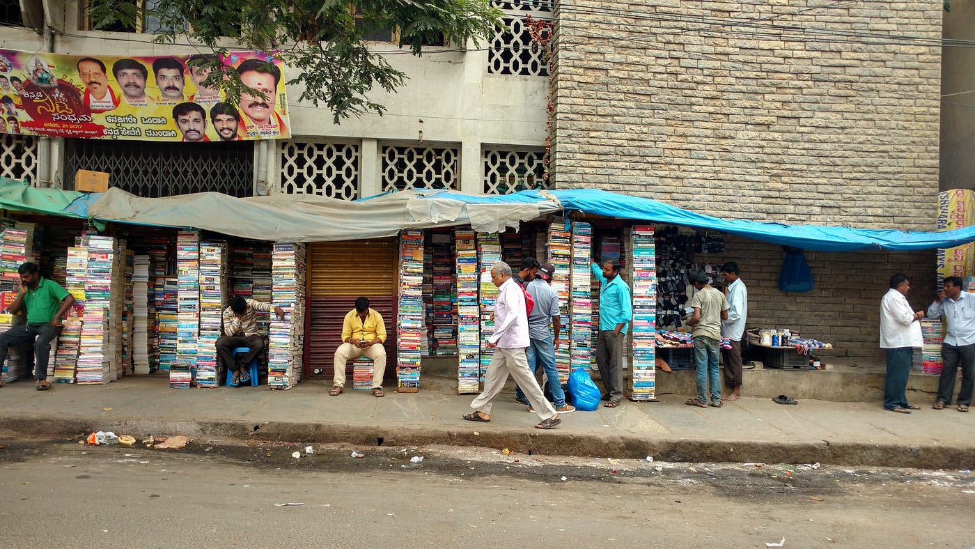 Bengaluru Diaries #1: Chikpet and City Market | by City Rhythm | Medium