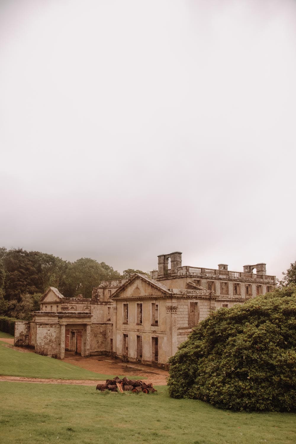 Appuldurcombe in Autumn — a somatic and sensory place | by Emma Elobeid ...