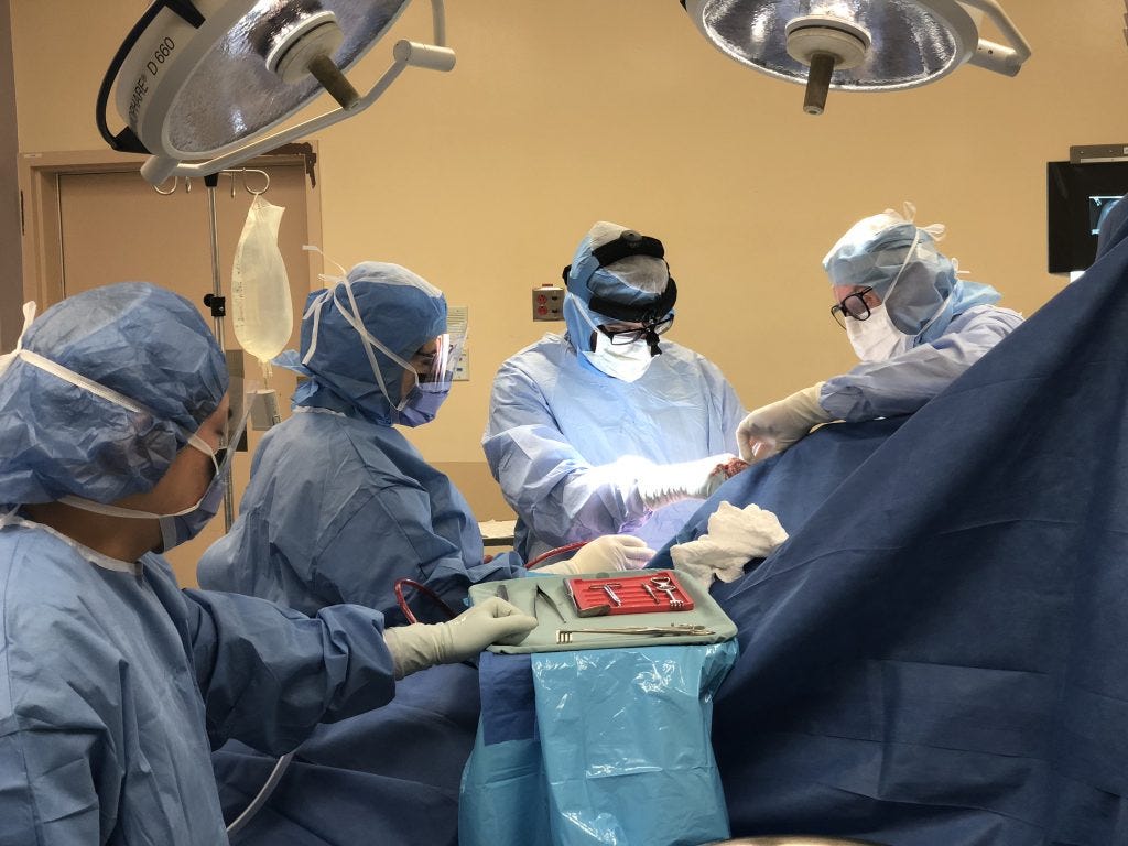 Surgeon Education: The Reality of the Future is Virtual | by Danny Goel ...