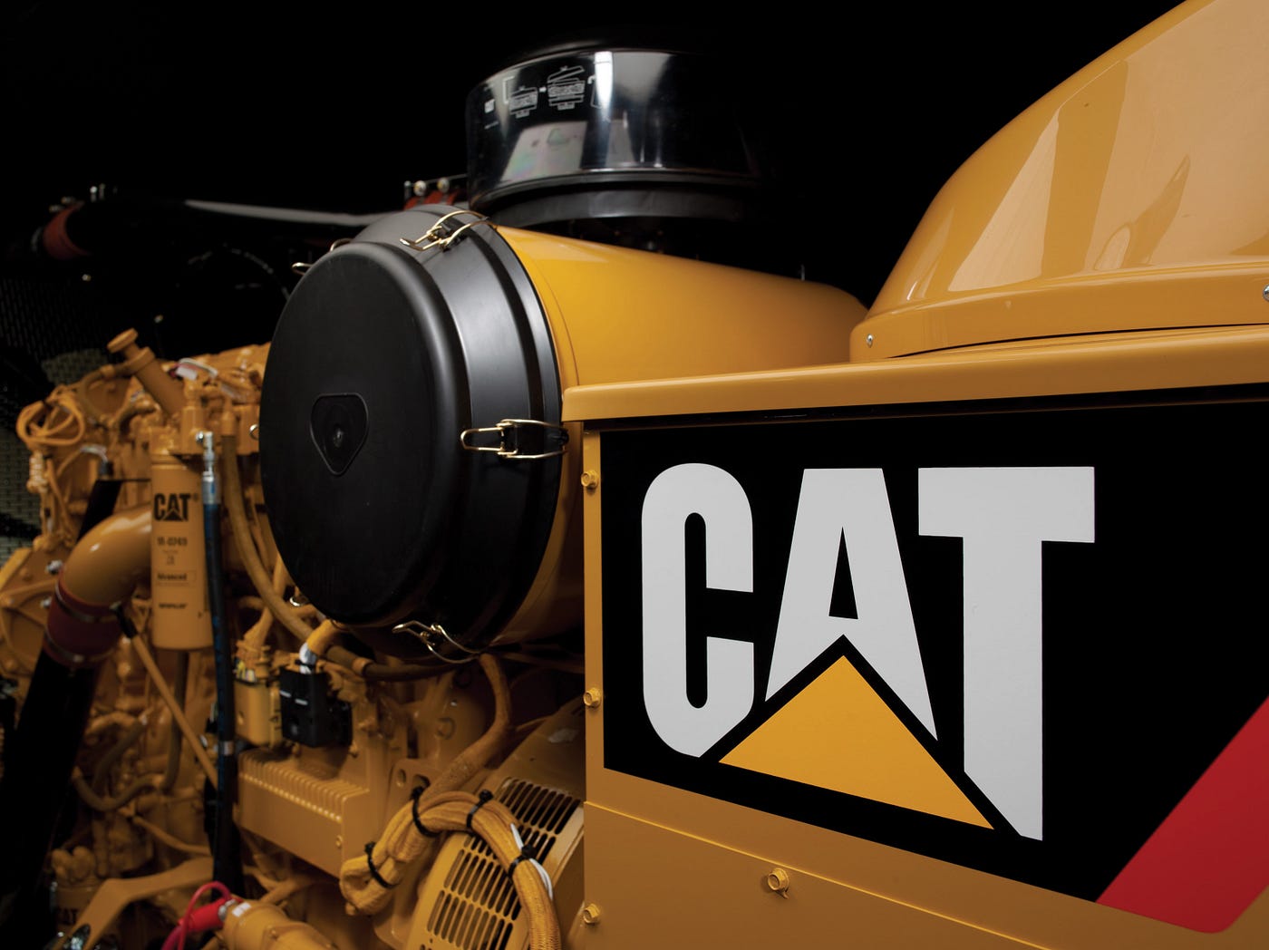 Why Use Diesel Powered Industrial Engine | by David Martin | Medium