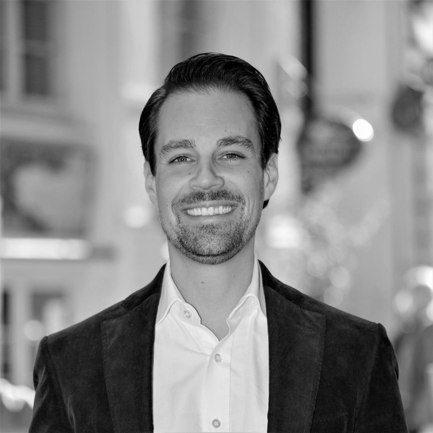 Christian Eichinger – Medium