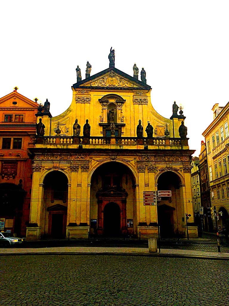 Overwhelmed With ‘All That Architecture’ | by Lee Wagner | Go Remote ...