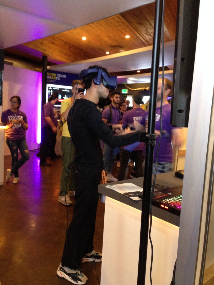 Feeling Real Sensations in Virtual Reality | by Alice Bonasio | Tech ...