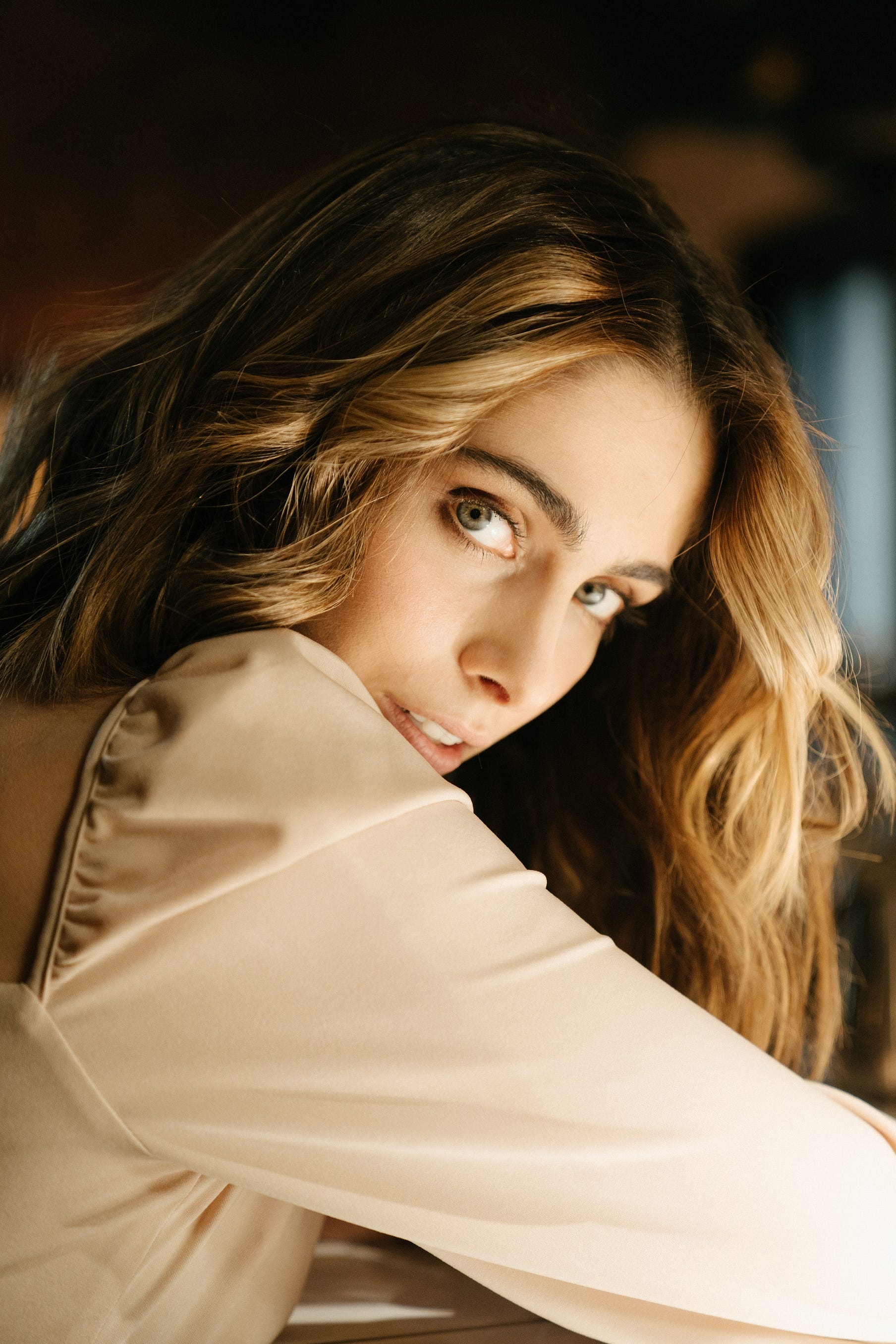 How to Date with A Beautiful Women and Obtain Her | by Olivia Morellan ...