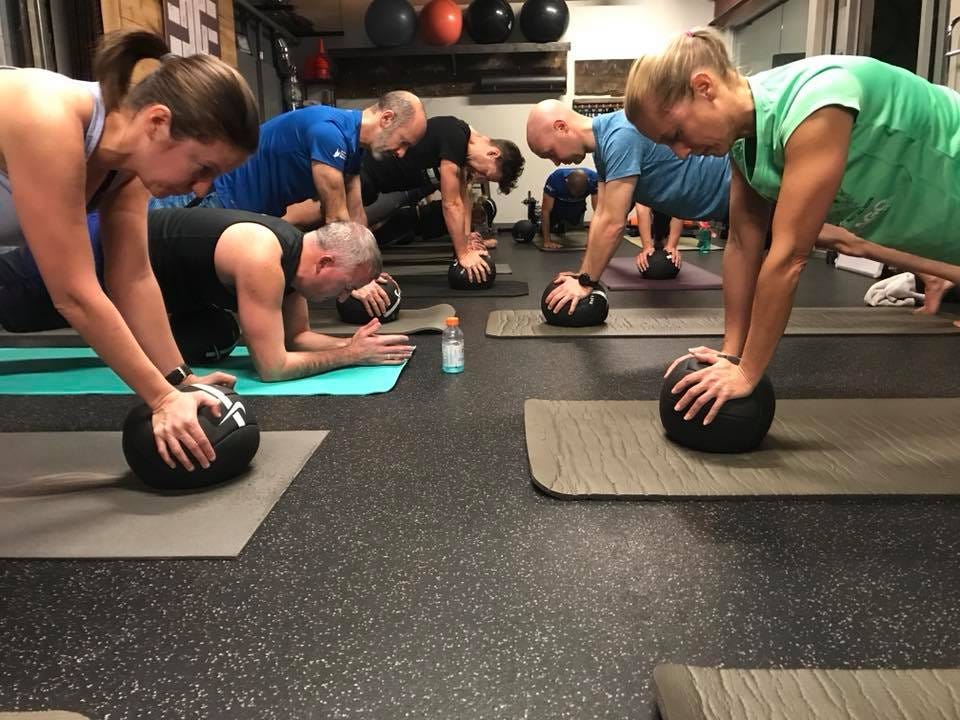 Q&A with Robyn LaLonde of EDGE Athlete Lounge | by Keep It Trail | Medium
