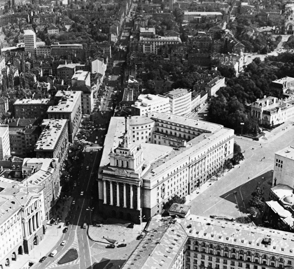 changing the post-socialist city — chapter 1 | by Radoslava Guirguinova ...