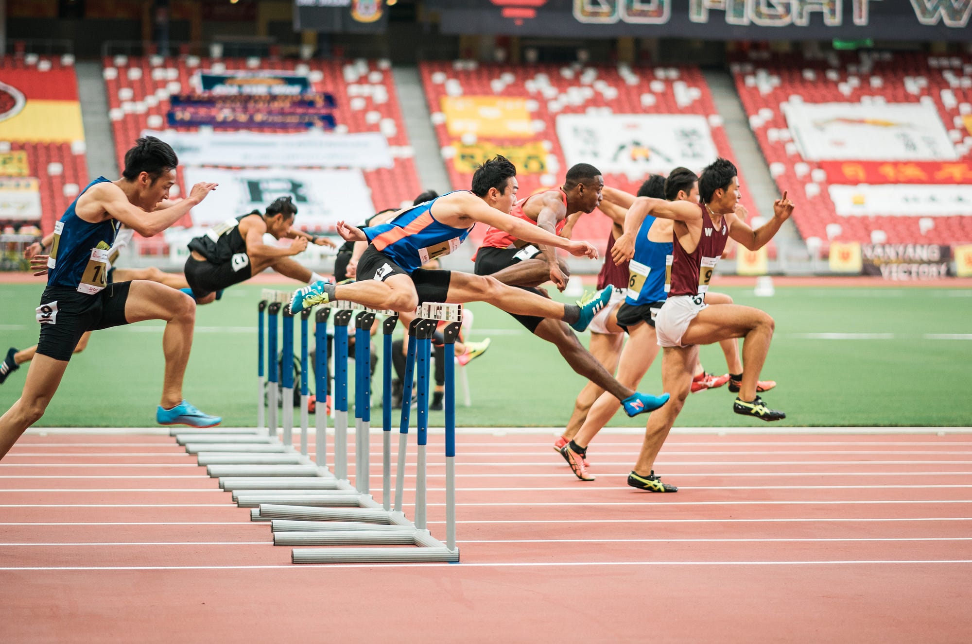 The 5 Habits of Amazing Mediocre People | by Han Hamid | little pieces ...