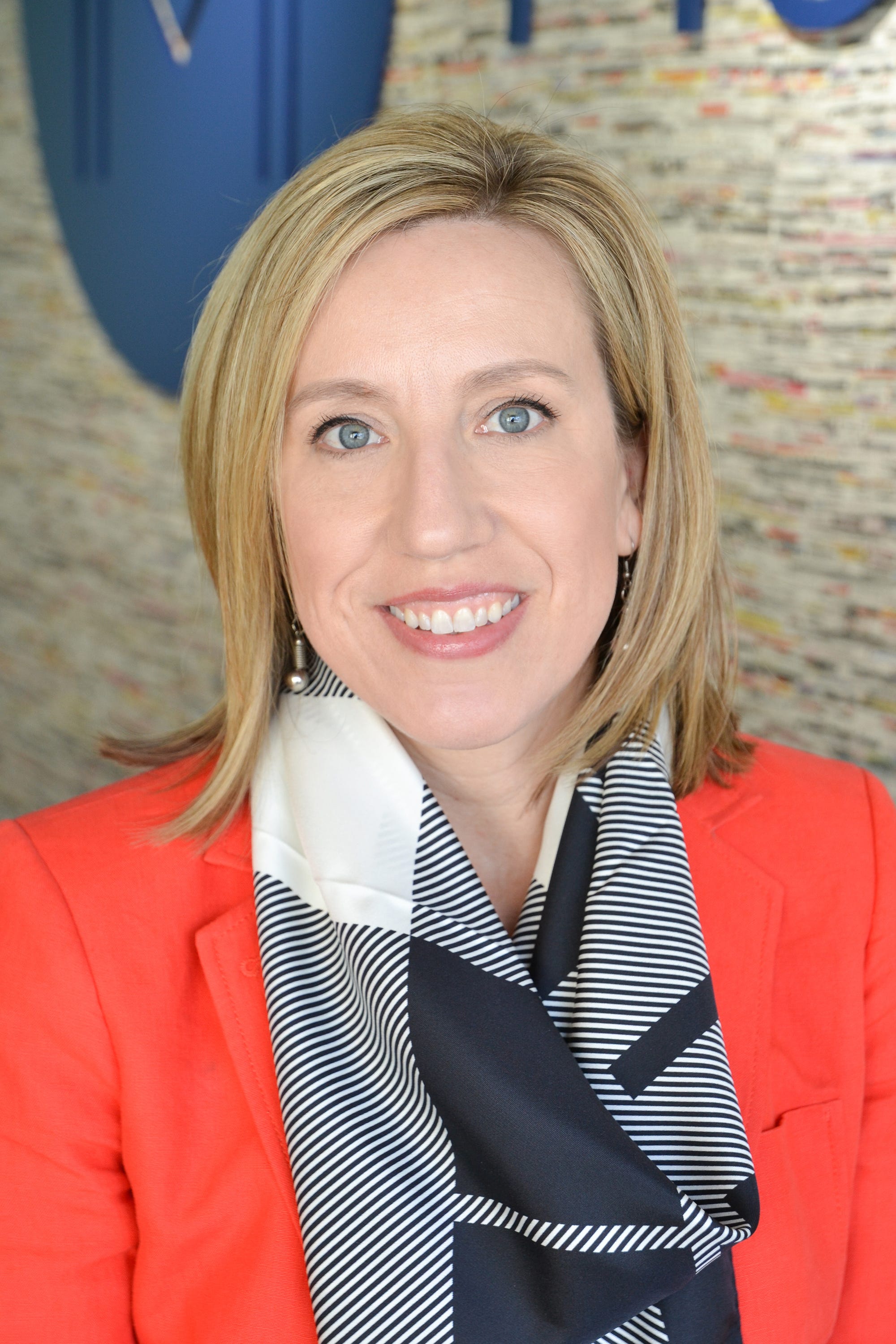Kristi Piehl of Media Minefield: Five Things Business Leaders Can Do To ...