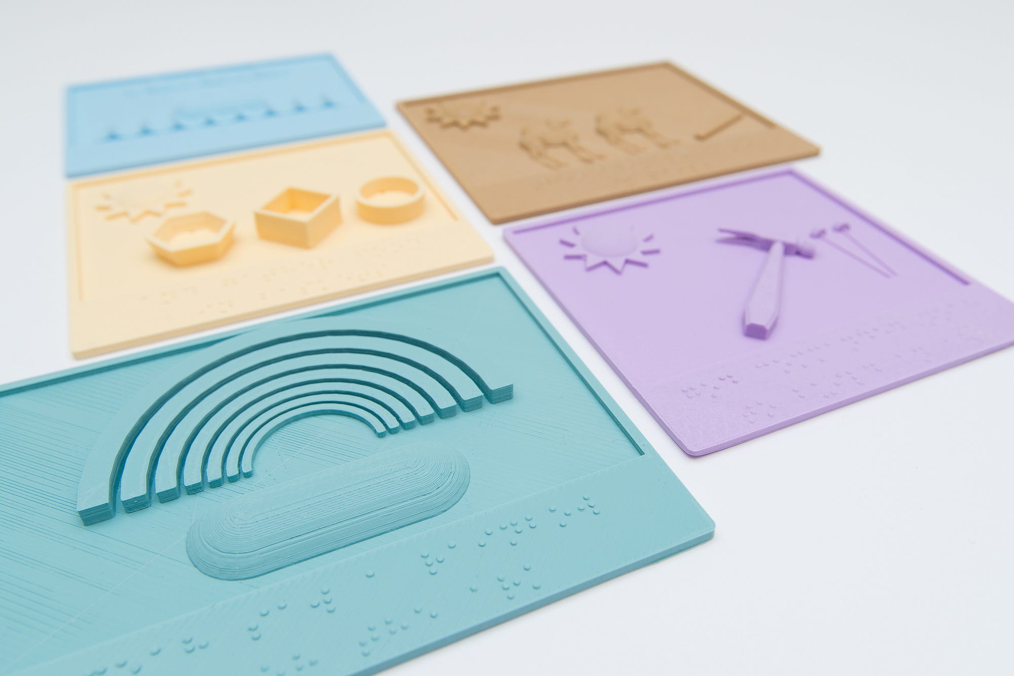 3D Printed Picture Books Help Blind Children Read | by 3D Hubs | Medium