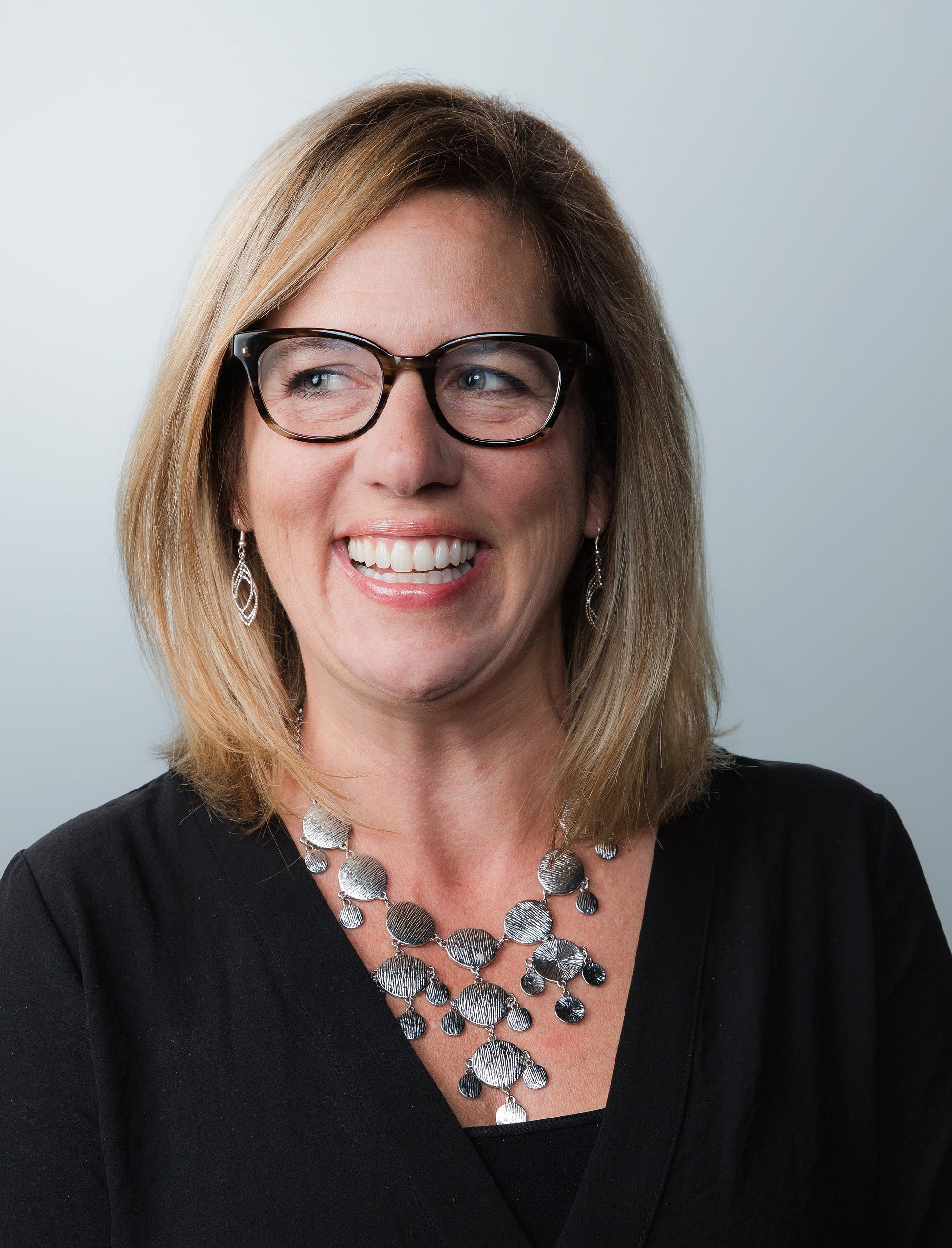 Julie Michael: 5 Things I Wish Someone Told Me Before I Became A CEO Of ...