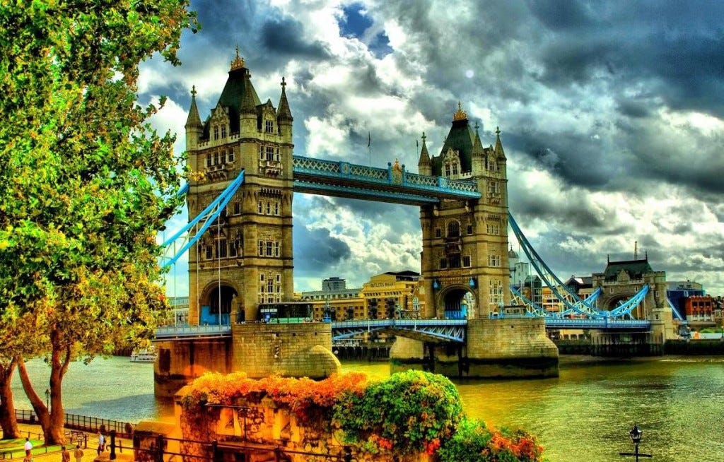 16 Hilariously Bad TripAdvisor Reviews of 8 Famous London Attractions ...