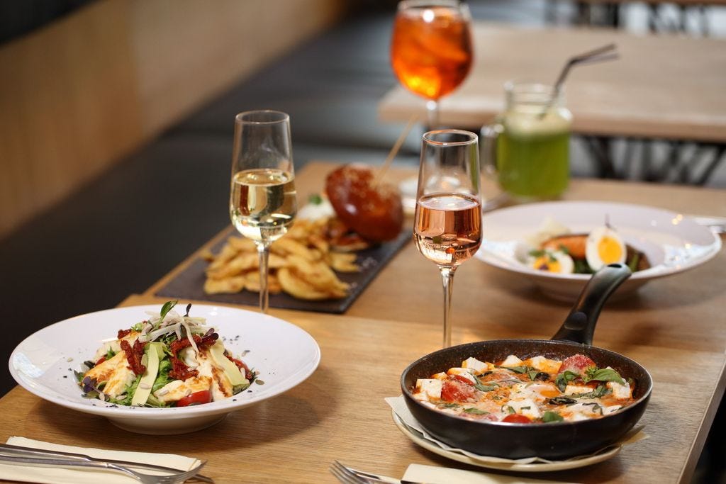 LIST: 10 places to enjoy good food & after-work drinks with friends ...