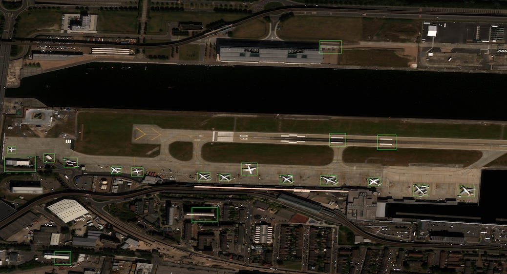 Simrdwn Adapting Multiple Object Detection Frameworks For Satellite