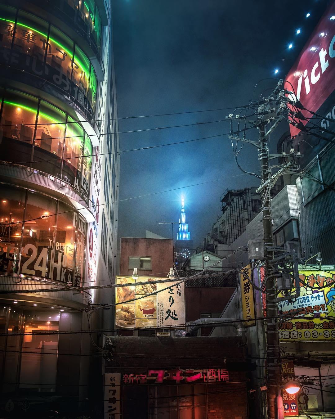 Tokyo neon nights [PHOTO]. Beautiful Tokyo photos by Japanese… | by ...